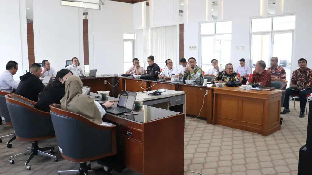 Beranda - Biro Badan Usaha Milik Daerah, Investasi, dan Administrasi ...