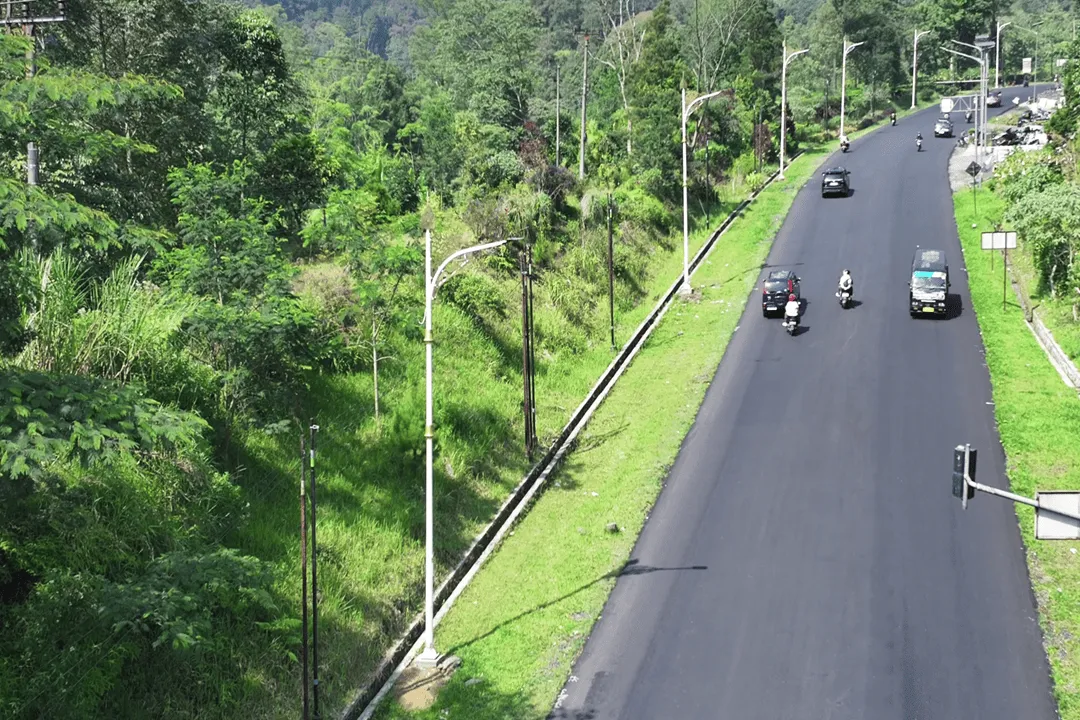 Dishub Jabar Selesaikan Pemasangan Alat Penerangan Jalan (APJ) di Tahun ...