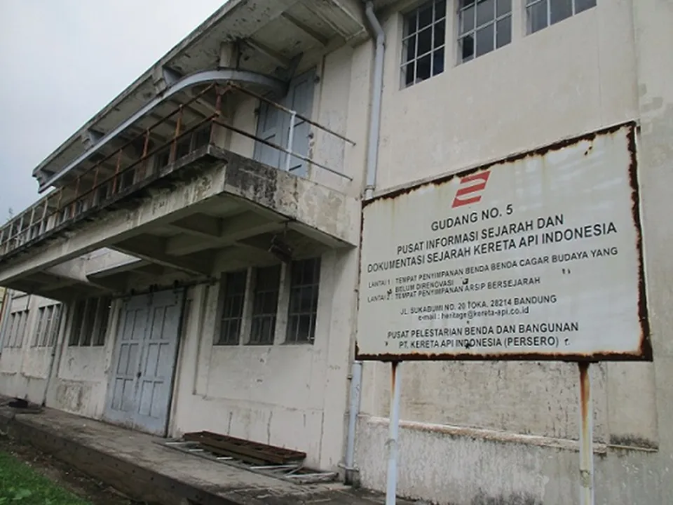 Hidupkan Kembali Wisata Sejarah Kereta Api di Kota Bandung