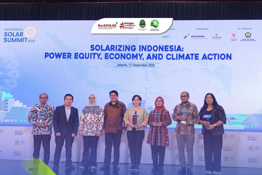 PEMPROV JABAR RAIH SOLAR AWARDS 2025 - Indonesia Solar Summit 2025